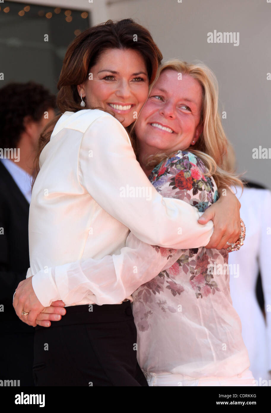 June 1, 2011 - Hollywood, California, U.S. - Shania Twain is honored ...