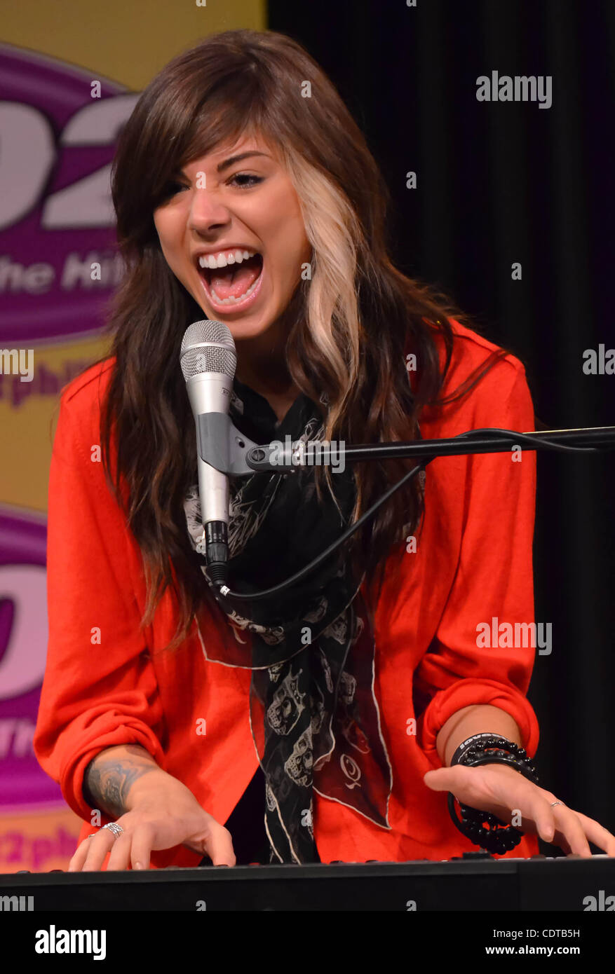 Christina perry hi-res stock photography and images - Alamy