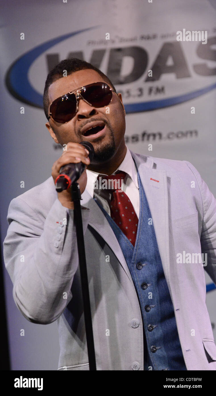 Musiq soulchild performing hi-res stock photography and images - Alamy
