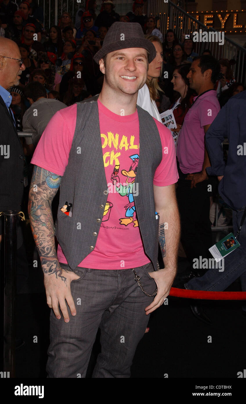 May 7, 2011 - Hollywood, California, U.S. - BLAKE LEWIS ATTENDS THE ...