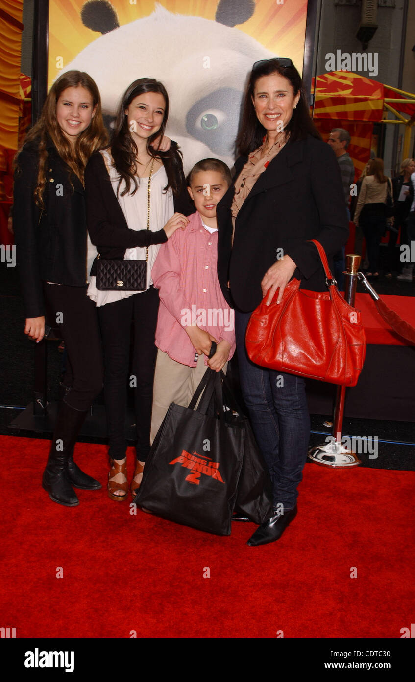 May 22, 2011 - Hollywood, California, U.S. - MIMI ROGERS & KIDS ATTEND ...