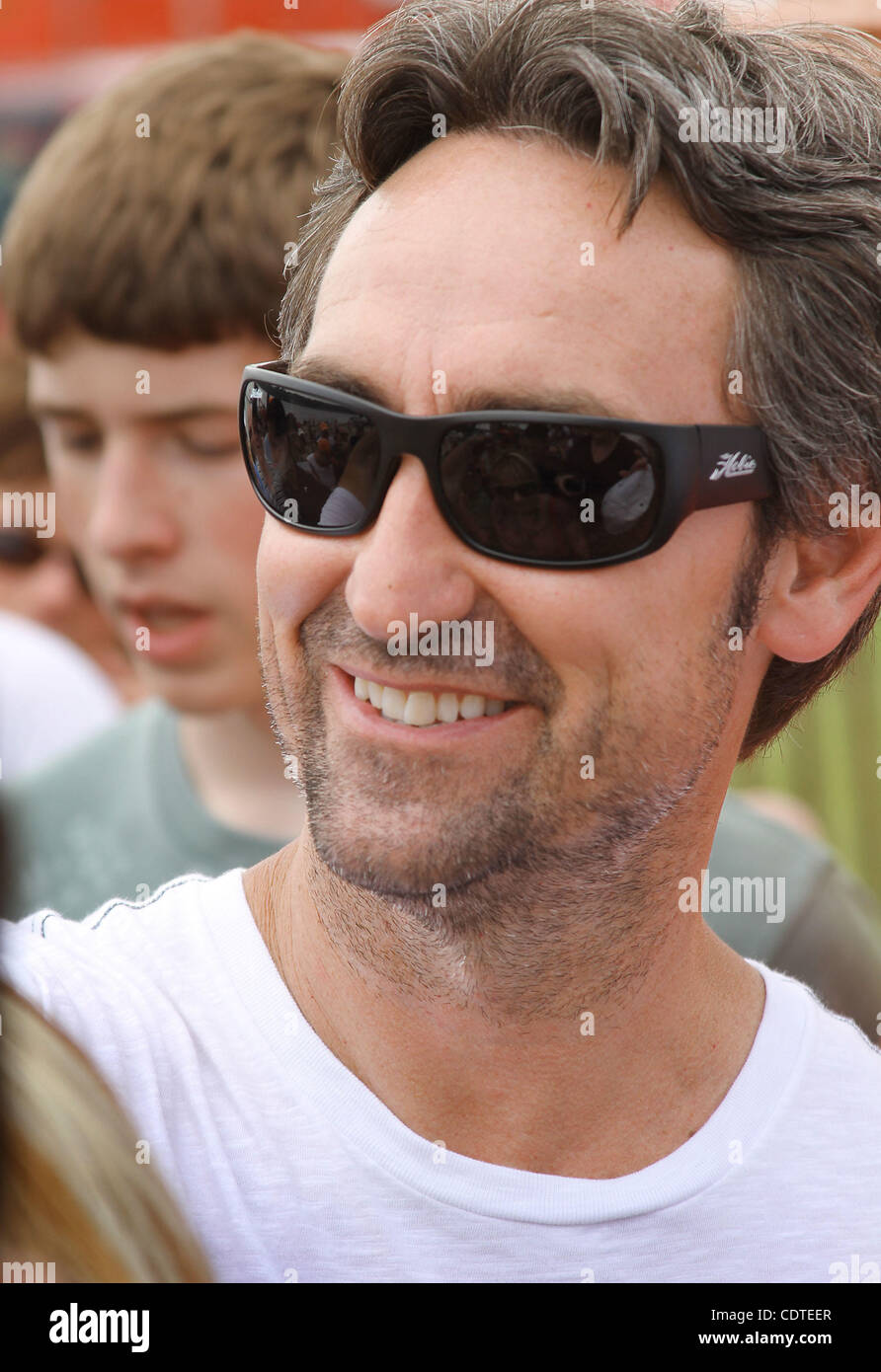 American pickers star mike wolfe hi-res stock photography and images ...