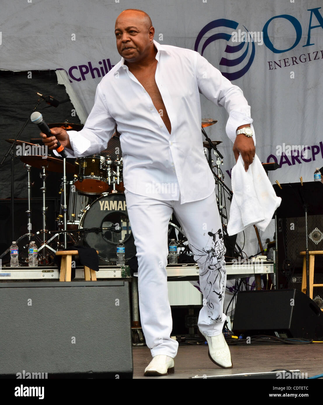 Peabo Bryson Stock Photos & Peabo Bryson Stock Images - Alamy