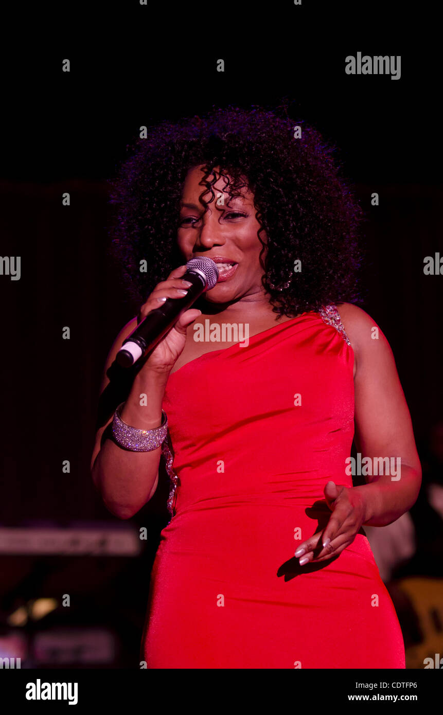 Stephanie mills performing hi-res stock photography and images - Alamy