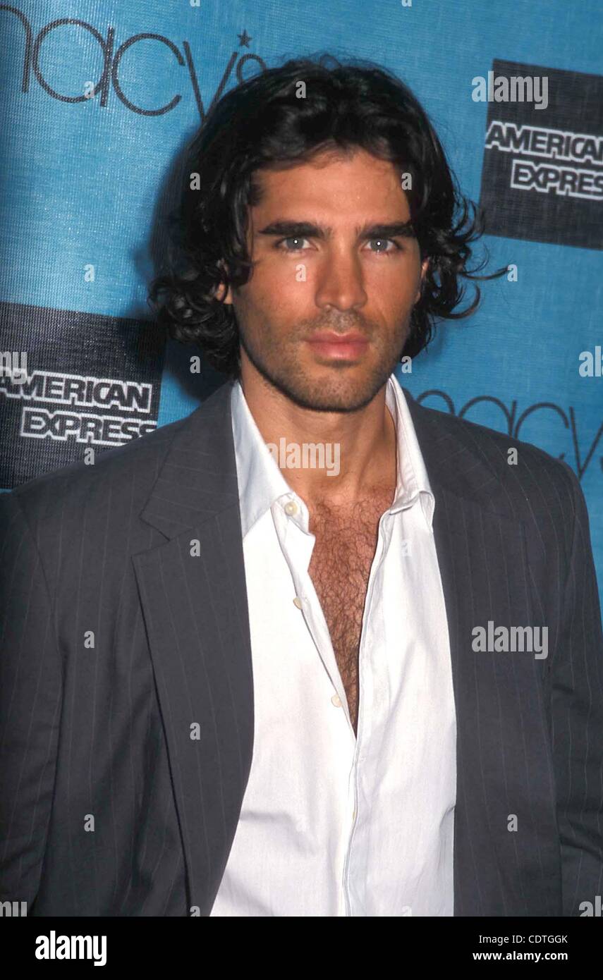 Oct. 2, 2003 - Hollywood, California, U.S. - I8036PR.MACY'S AND ...