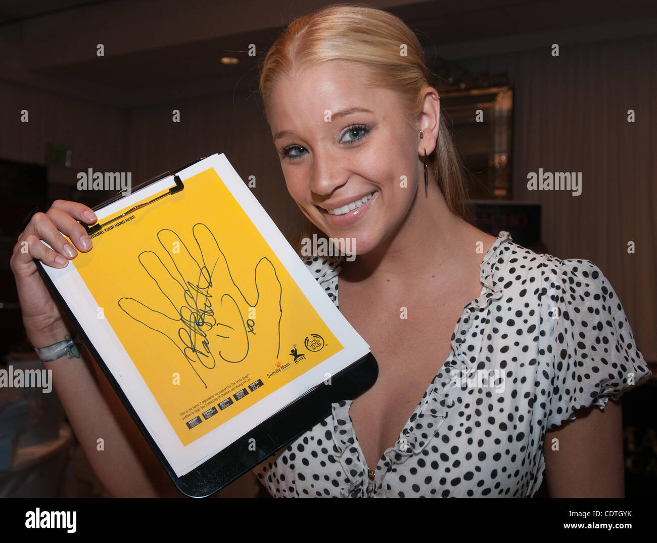 Jun 03, 2010 - Beverly Hills, California, USA - KRISTEN RENTON of 'Sons ...