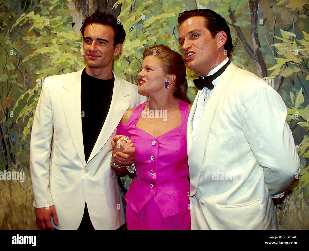 16667.ANOTHER WORLD.JULIAN MCMAHON, JUDI EVANS AND TOM EPLIN. / 1993 ...