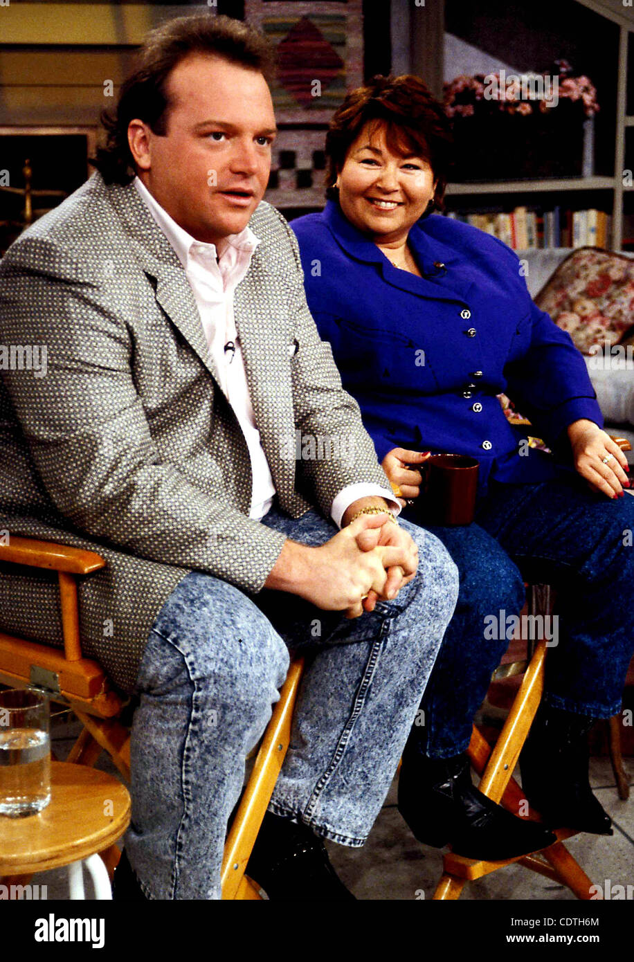 Tom arnold and roseanne barr hi-res stock photography and images - Alamy