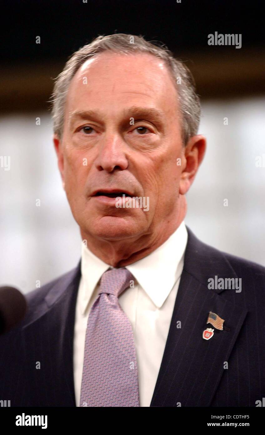 K34434AR.SILVERCUP STUDIOS CELEBRATED IT'S 20TH ANNIVERSARY. MAYOR ...