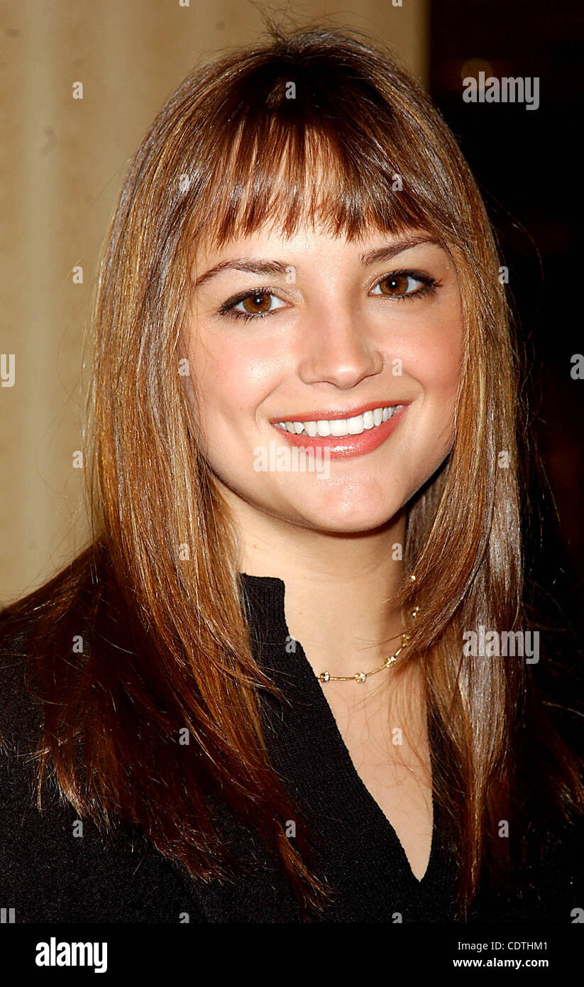 RACHAEL LEIGH COOK.K30635AR.THE 2003-2004 ''WB'' UPFRONT AT THE ...