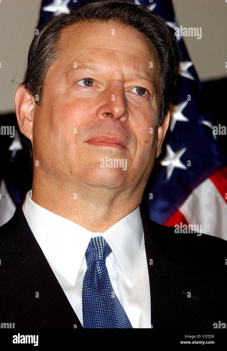 K34489AR.AL GORE ENDORSES HOWARD DEAN FOR THE 2004 PRESIDENTIAL ...