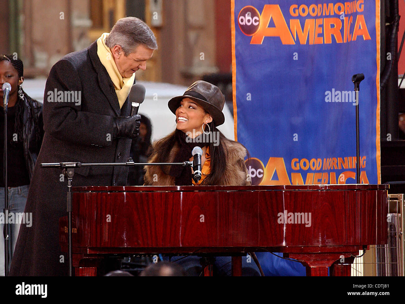 Charles gibson good morning america hi-res stock photography and images ...