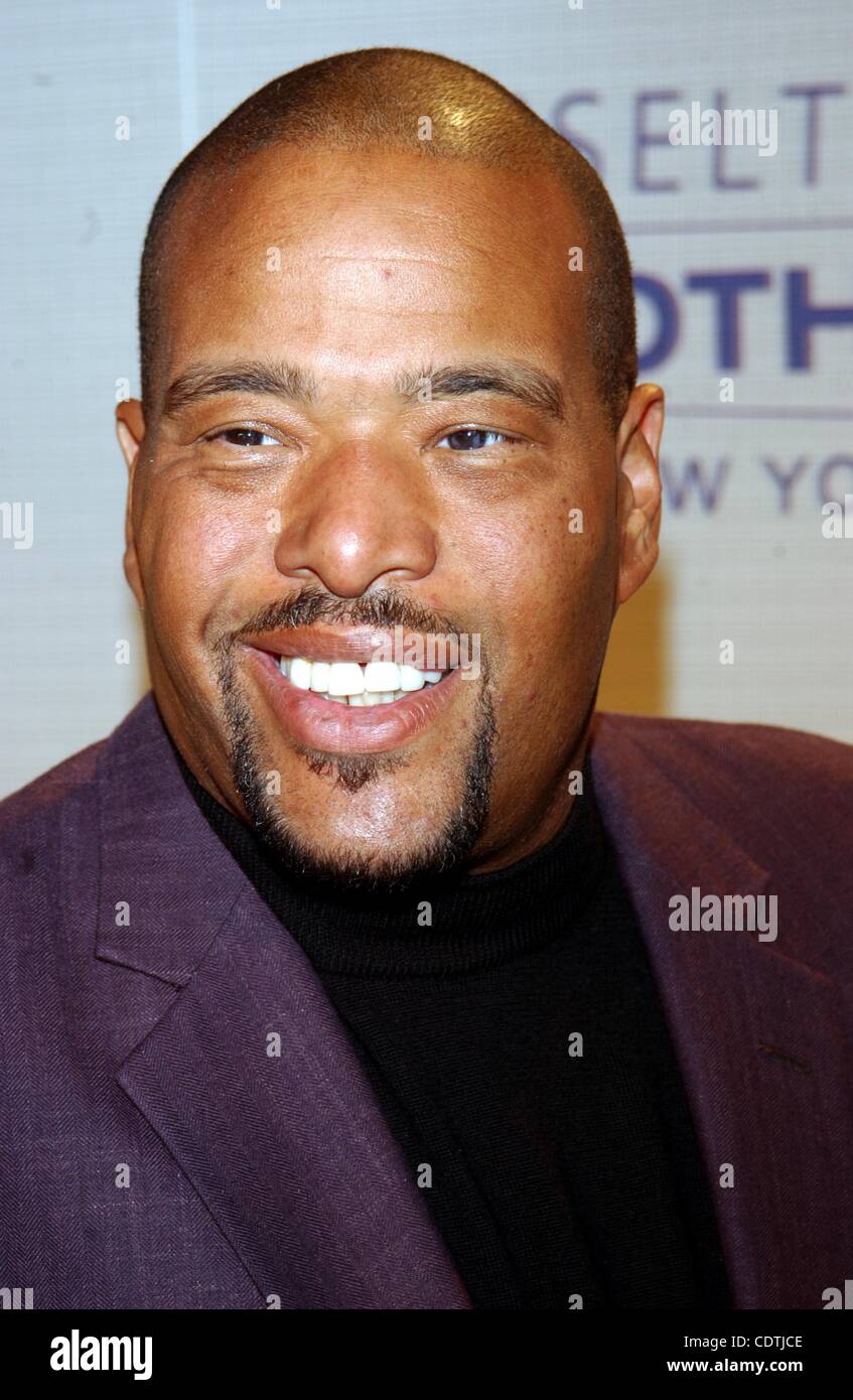 K29283AR SD02/21/2003.''TINSELTOWN TO GOTHAM'' GRAMMY EVENT.AT CIPRIANI ...