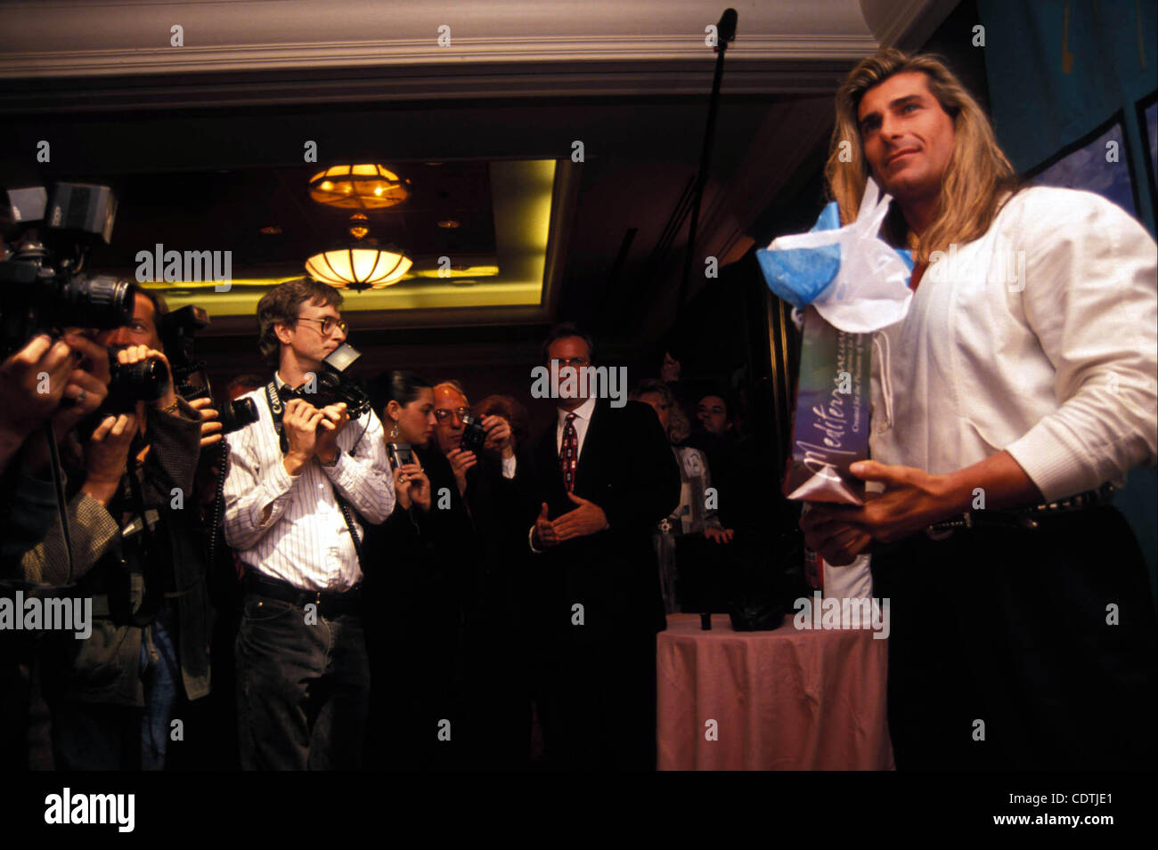 L6614AR.FABIO LAUNCHES NEW PERFUME MEDITERRANEAUM AT THE PENINSULA ...
