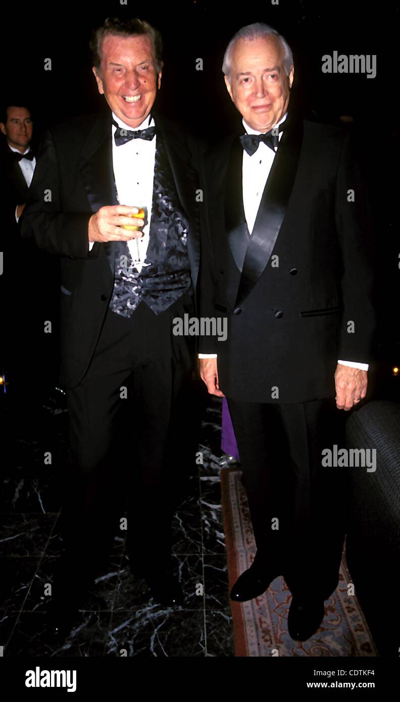L8588ML.JAY BARBREE HUGH DOWS. / 1994(Credit Image: Â© Mitchell Levy ...