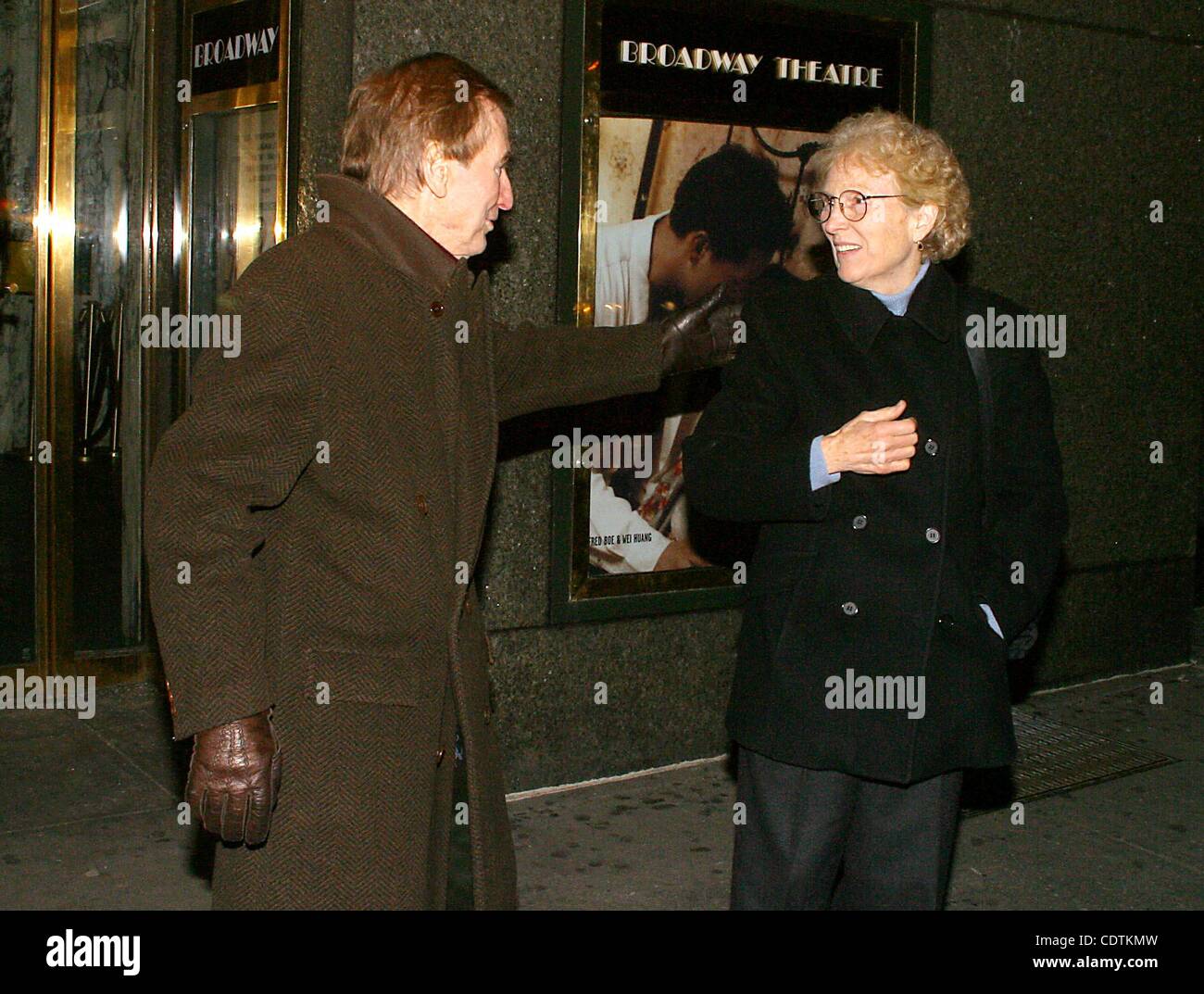 Bob mcgrath sesame street hi-res stock photography and images - Alamy