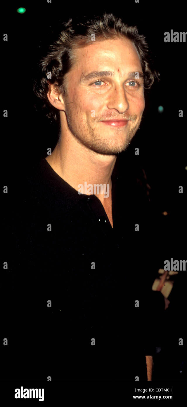 Matthew mcconaughey 1997 hi-res stock photography and images - Alamy