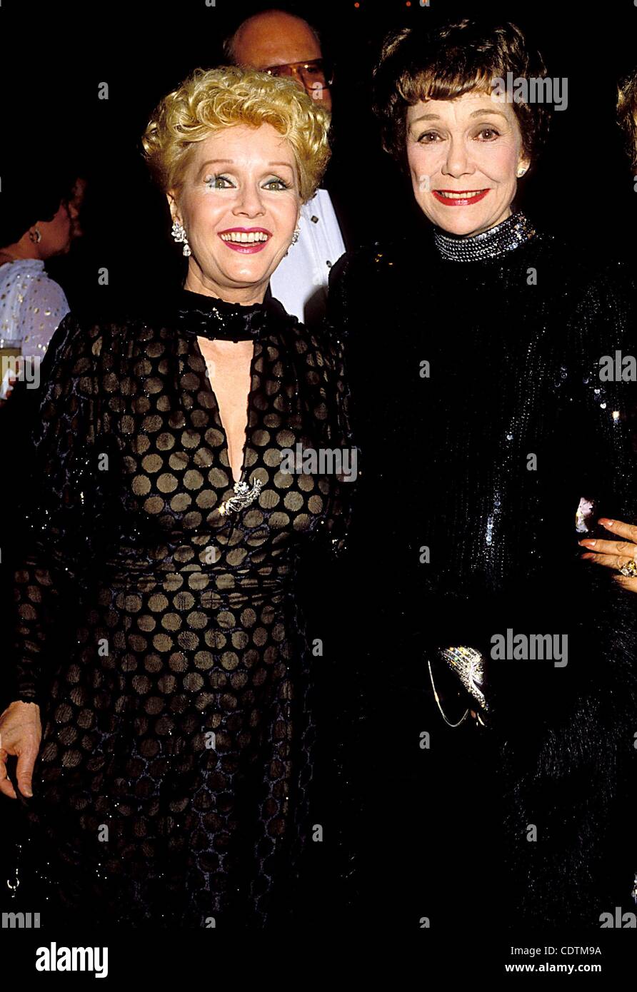 Jan. 1, 2011 - Hollywood, California, U.S. - 12085.DEBBIE REYNOLDS AND ...