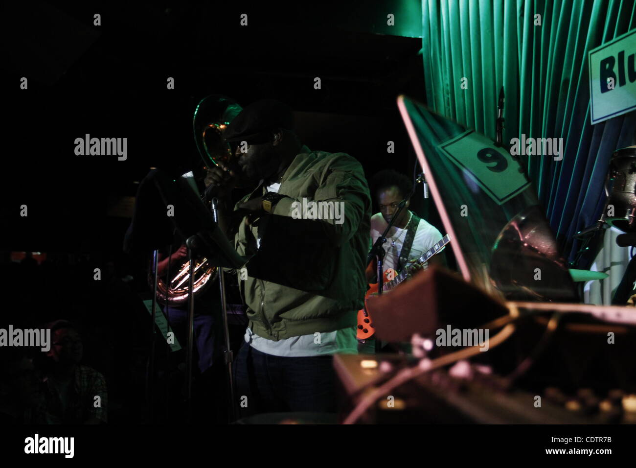Eric b and rakim hi-res stock photography and images - Alamy