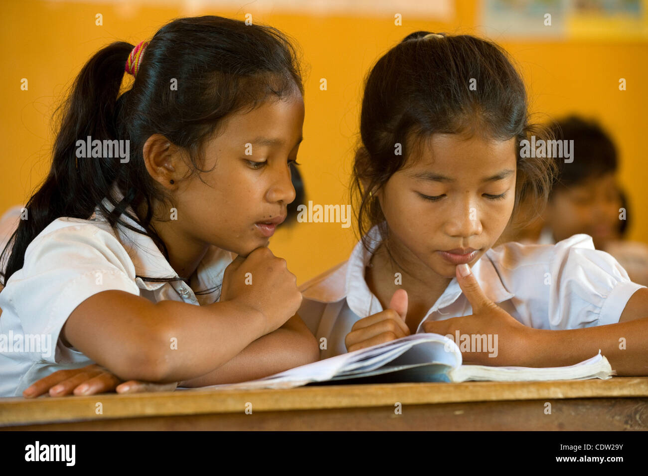 Secondary school compound hi-res stock photography and images - Alamy