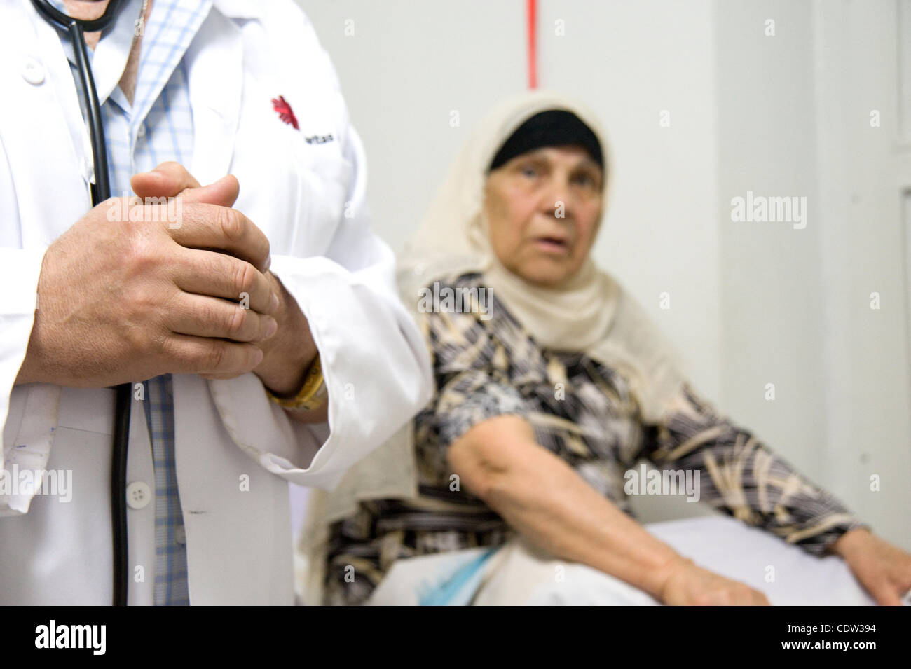 An iraqi doctor hi-res stock photography and images - Alamy