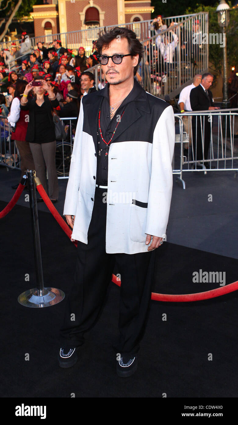 May 7, 2011 - Los Angeles, California, U.S. - Johnny Depp.''Pirates Of ...