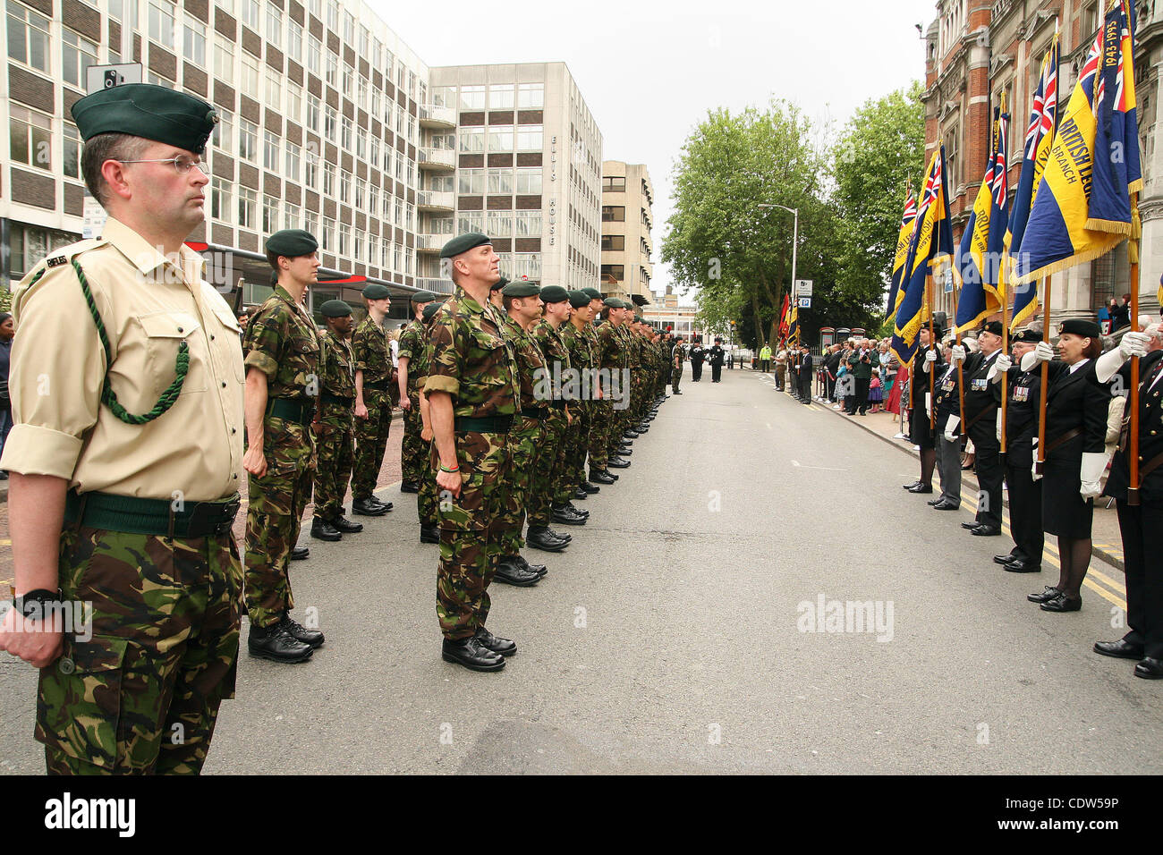 The 2nd Battallion of the Rifles march through the streets of Croydon ...