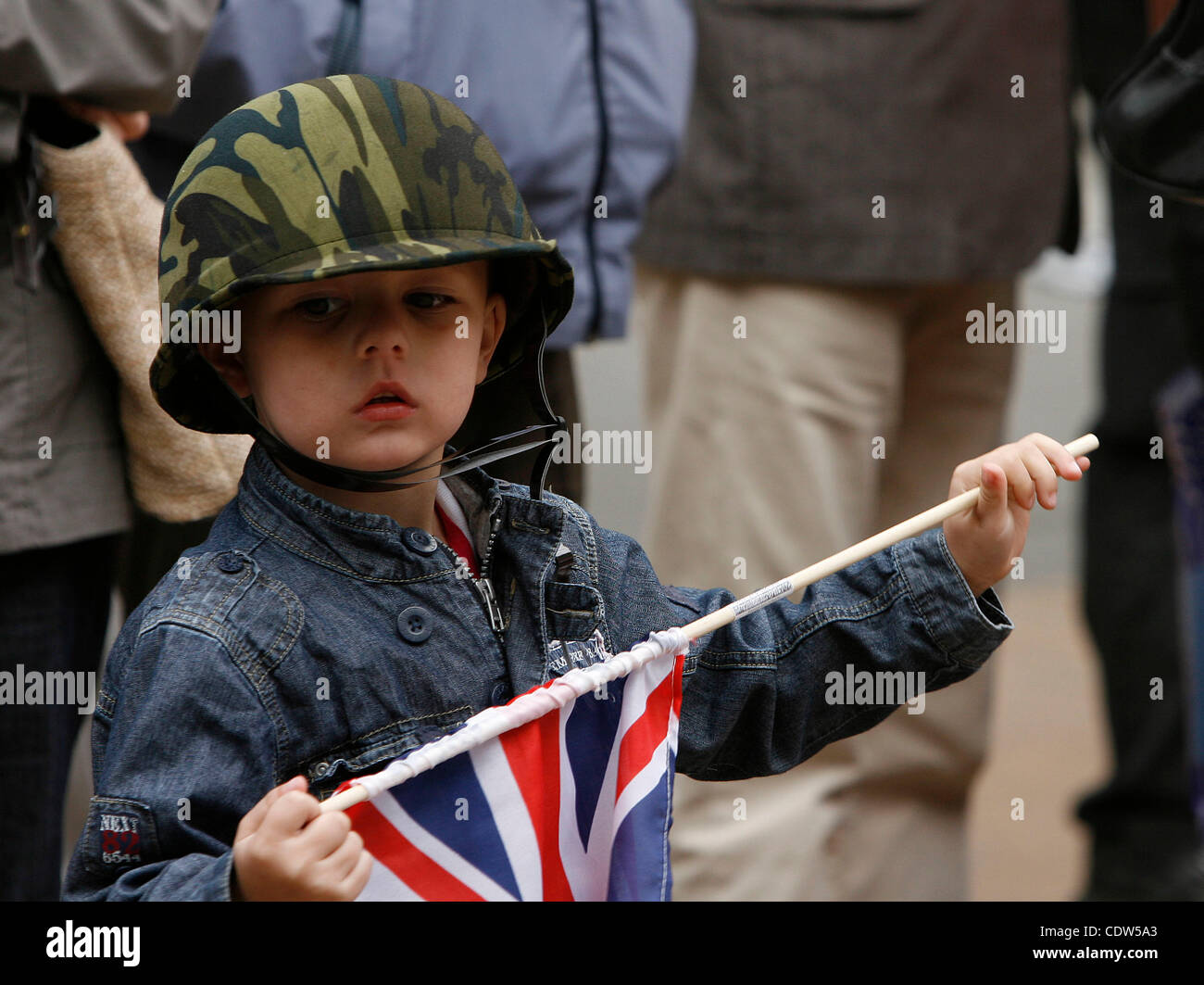 The 2nd Battallion of the Rifles march through the streets of Croydon ...