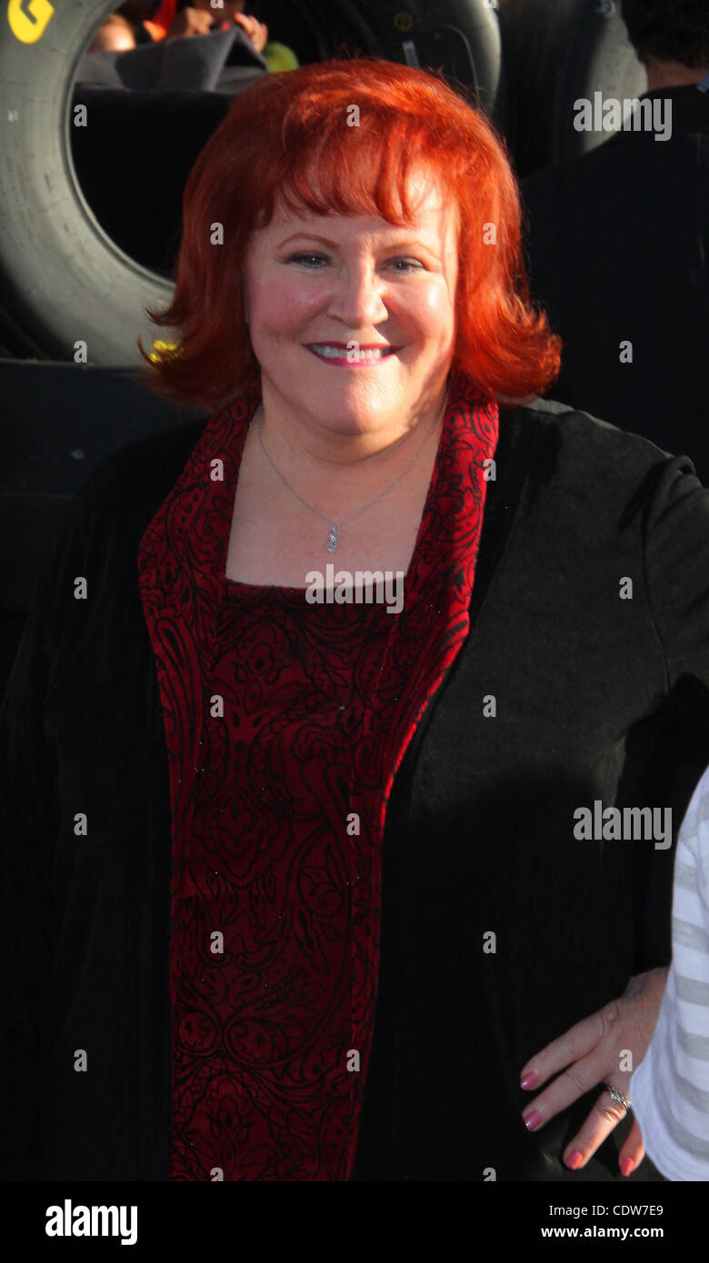 June 18, 2011 - Los Angeles, California, U.S. - Edie McClurg.Los ...