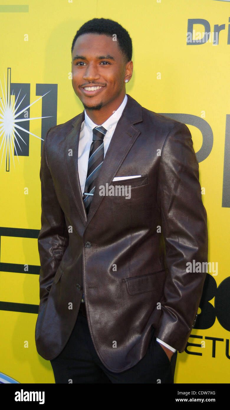 June 26, 2011 - Los Angeles, California, U.S. - Trey Songz.Debra L. Lee ...