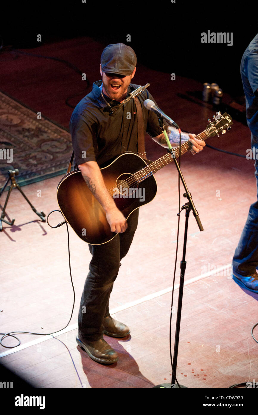 Chicago band album hi-res stock photography and images - Alamy