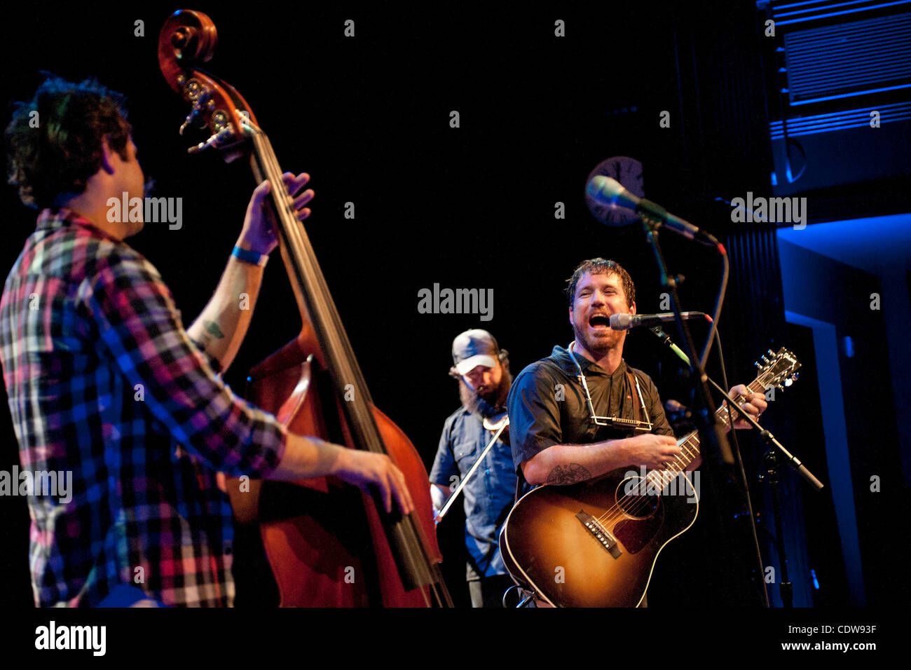 Chuck ragan singer hi-res stock photography and images - Alamy