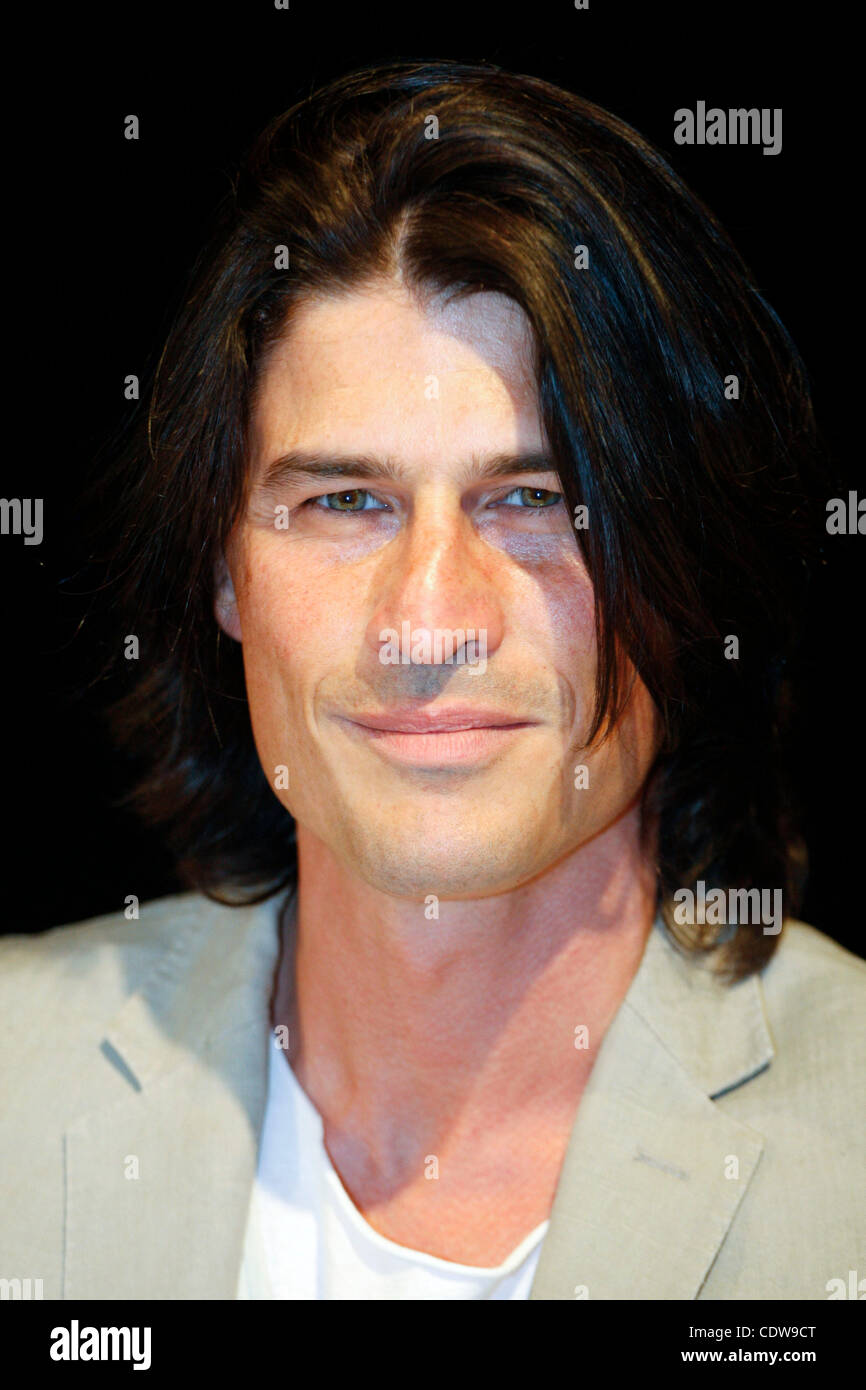 Ca setti hi-res stock photography and images - Alamy