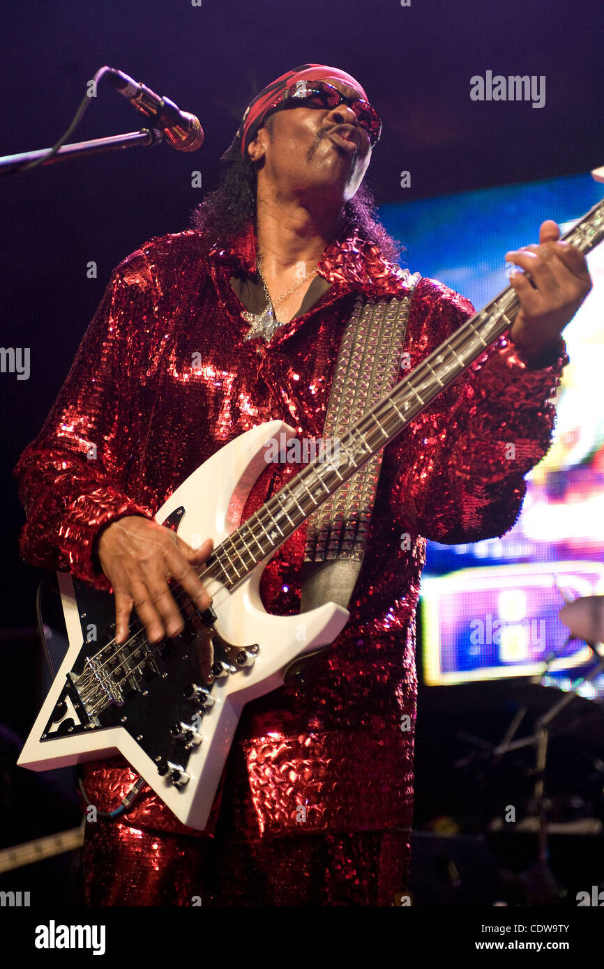 Bootsy collins hi-res stock photography and images - Alamy