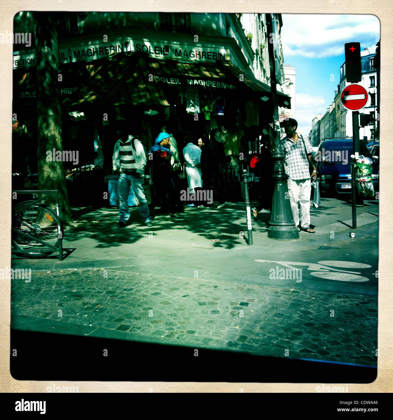 Street scene in Paris, France Stock Photo - Alamy