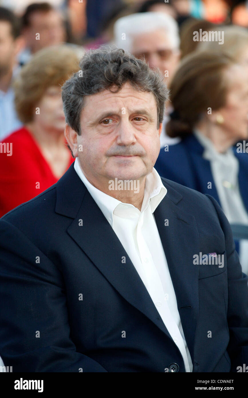 Shipping magnate hi-res stock photography and images - Alamy