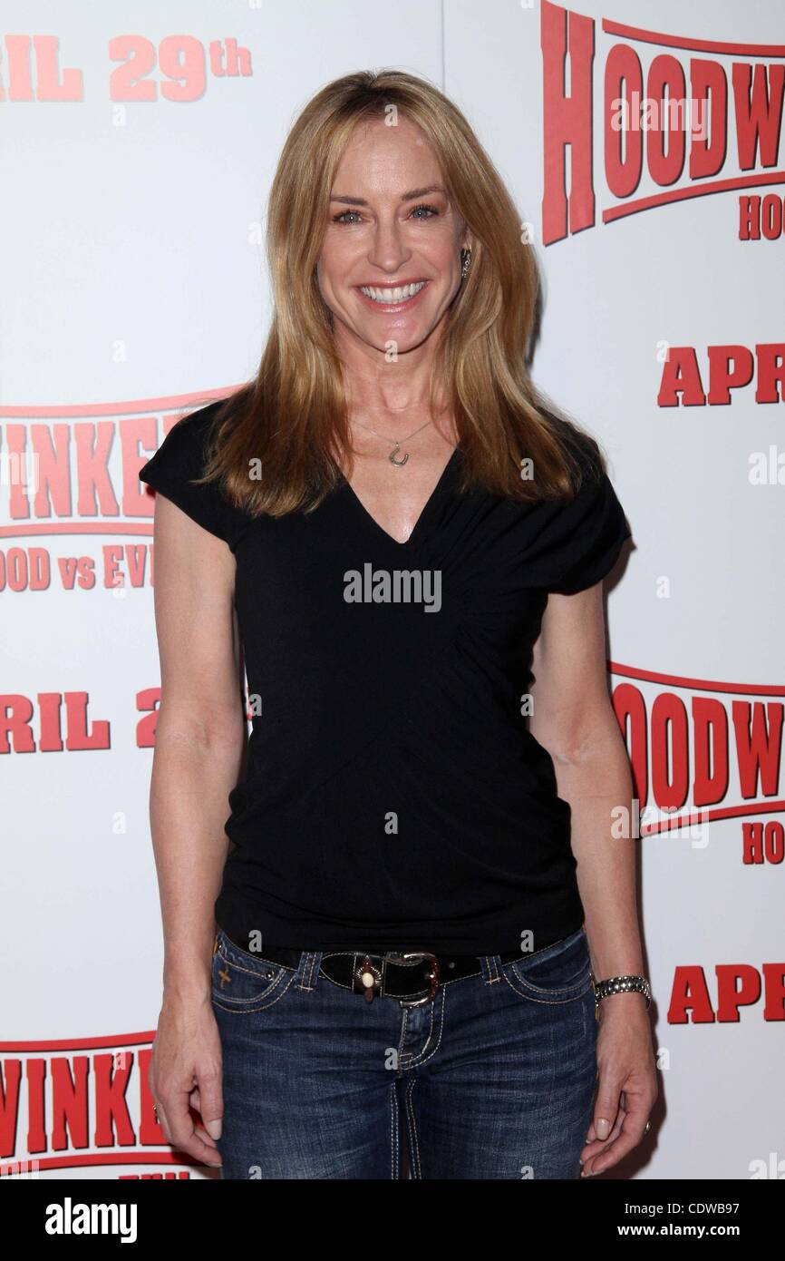 Amanda wyss hi-res stock photography and images - Alamy