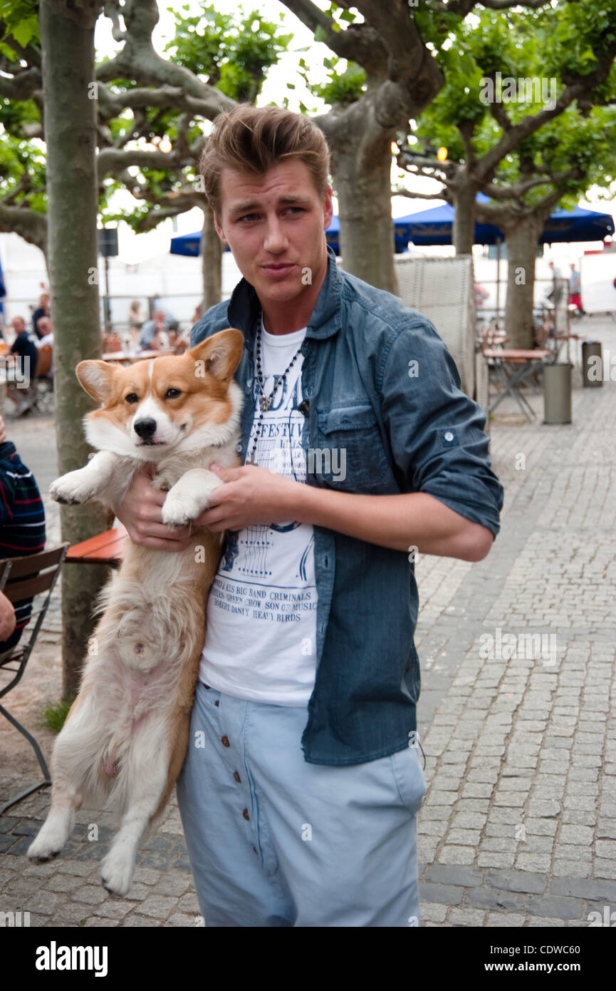 May 08, 2011 - Duesseldorf, Germany - ALEX SPARROW ALEX SPARROW with ...