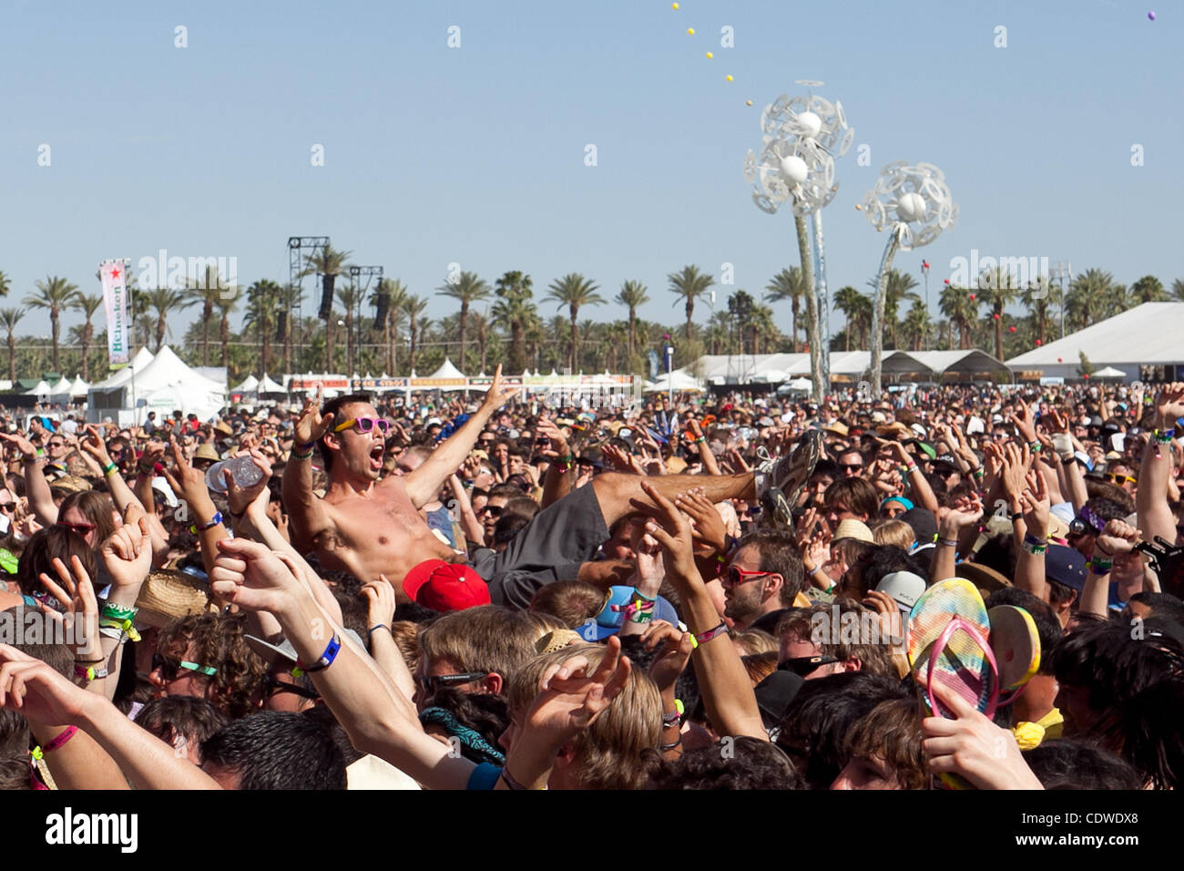 Apr. 16, 2011 - Indio, California, U.S - Music fans react during the ...