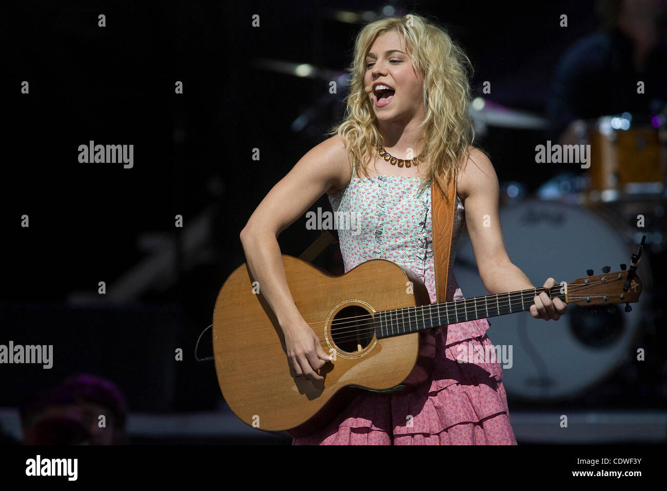 June 4, 2011 - Phoenix, Arizona, U.S - Kimberly Perry, lead singer of ...