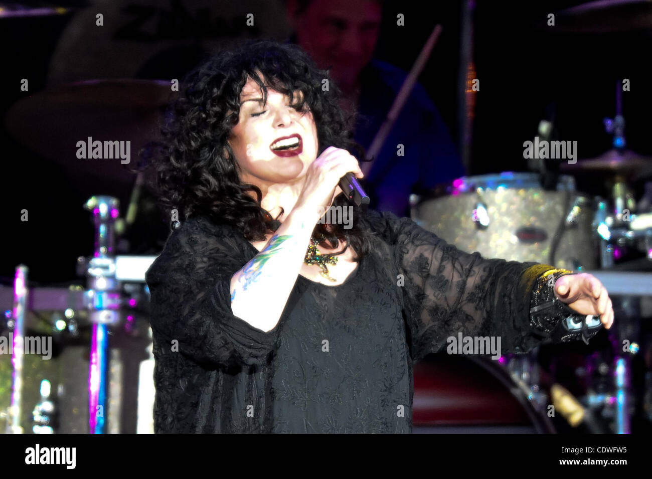 June 19, 2011 - Orange Beach, Alabama, U.S - Heart singer Ann Wilson ...