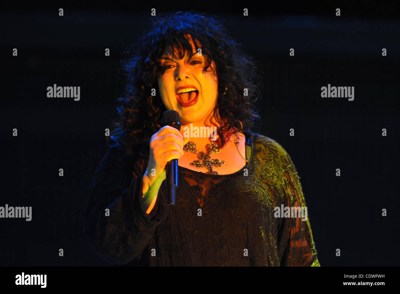 June 19, 2011 - Orange Beach, Alabama, U.S - Heart singer Ann Wilson ...