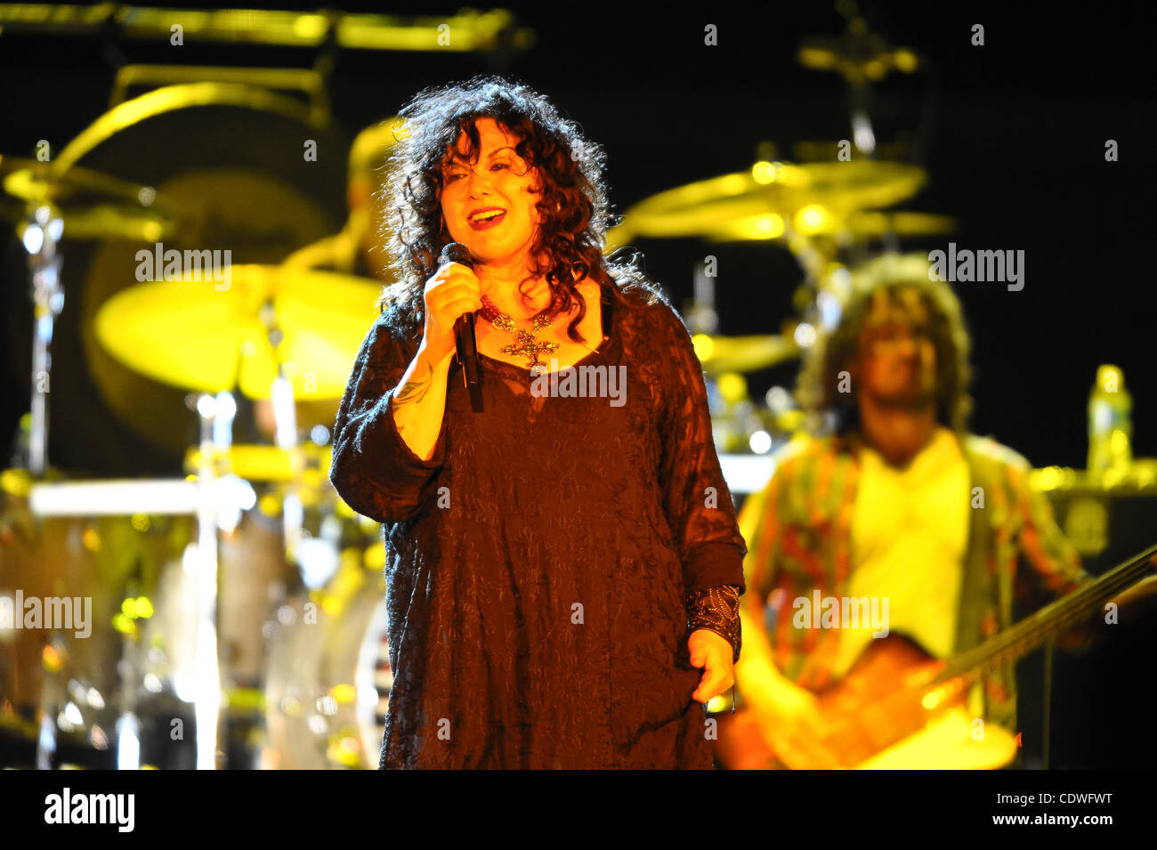 June 19, 2011 - Orange Beach, Alabama, U.S - Heart singer Ann Wilson ...