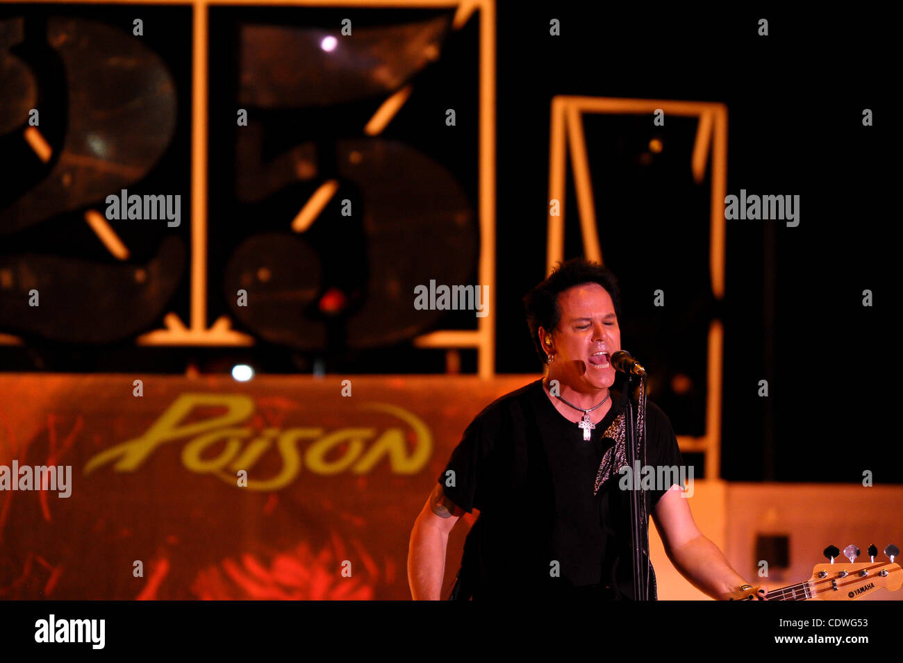 Bobby dall hi-res stock photography and images - Alamy