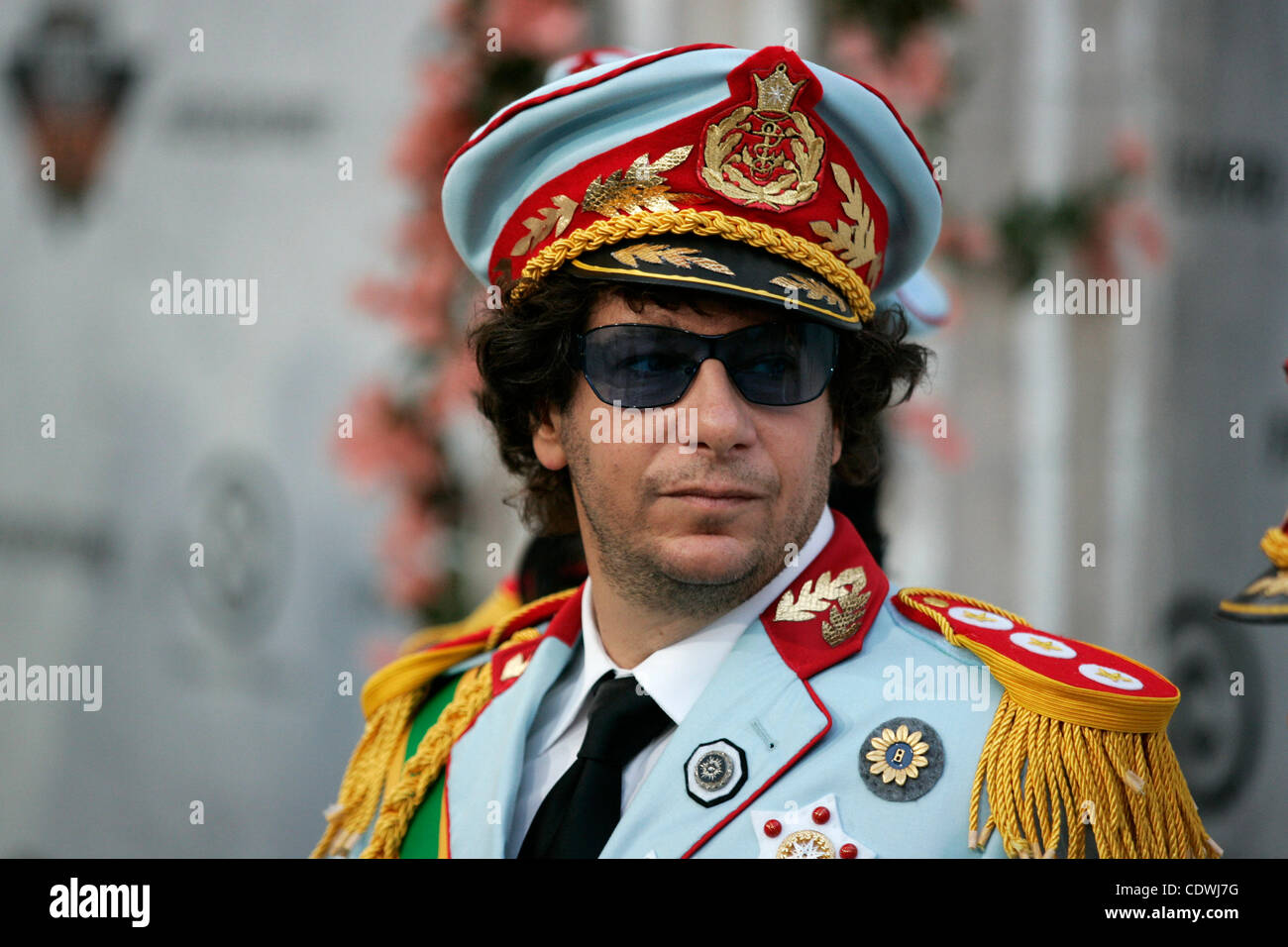 Comedy central roast of charlie s hi-res stock photography and images ...