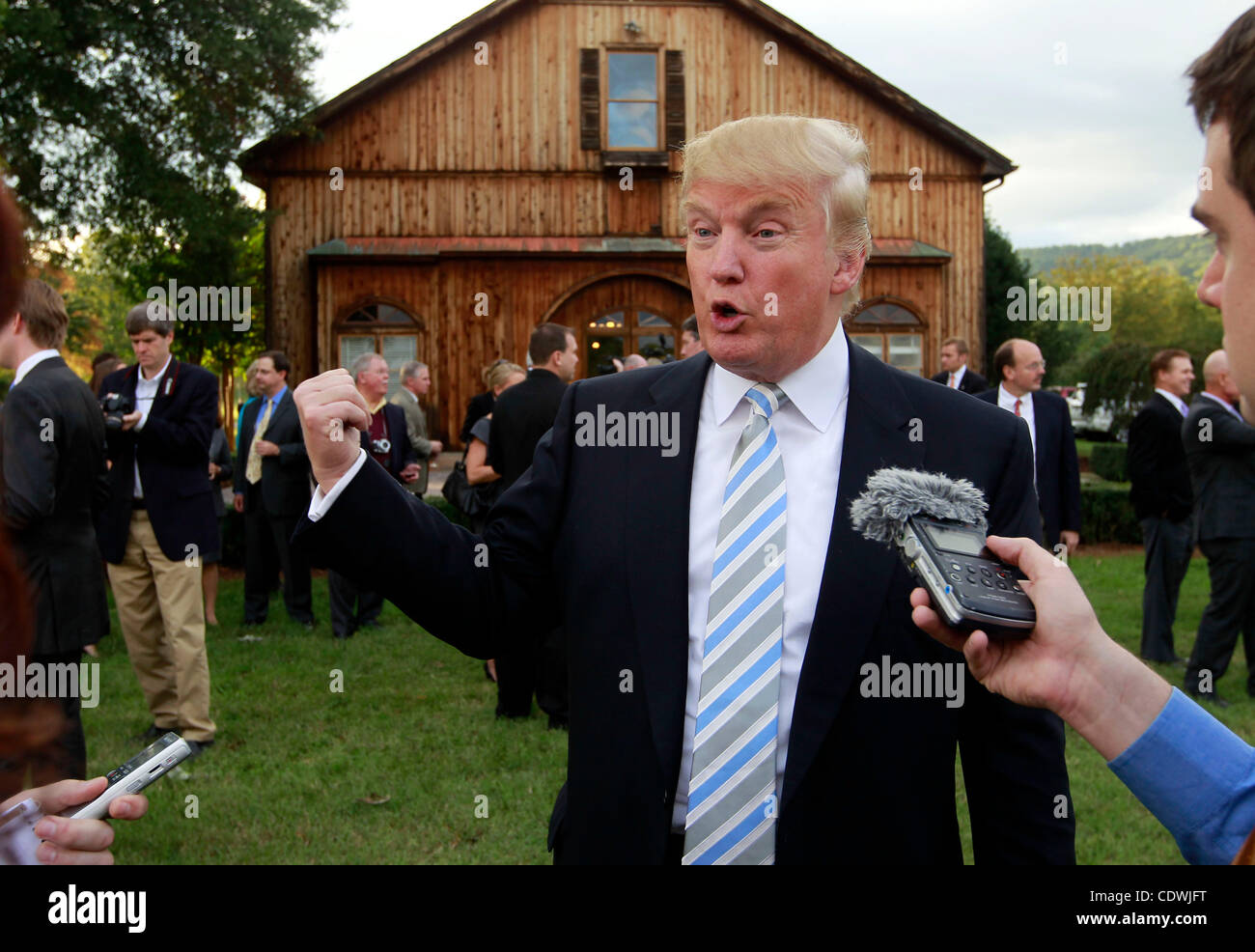 Oct. 04, 2011 - Charlottesville, VA. USA; Donald Trump talks with the ...