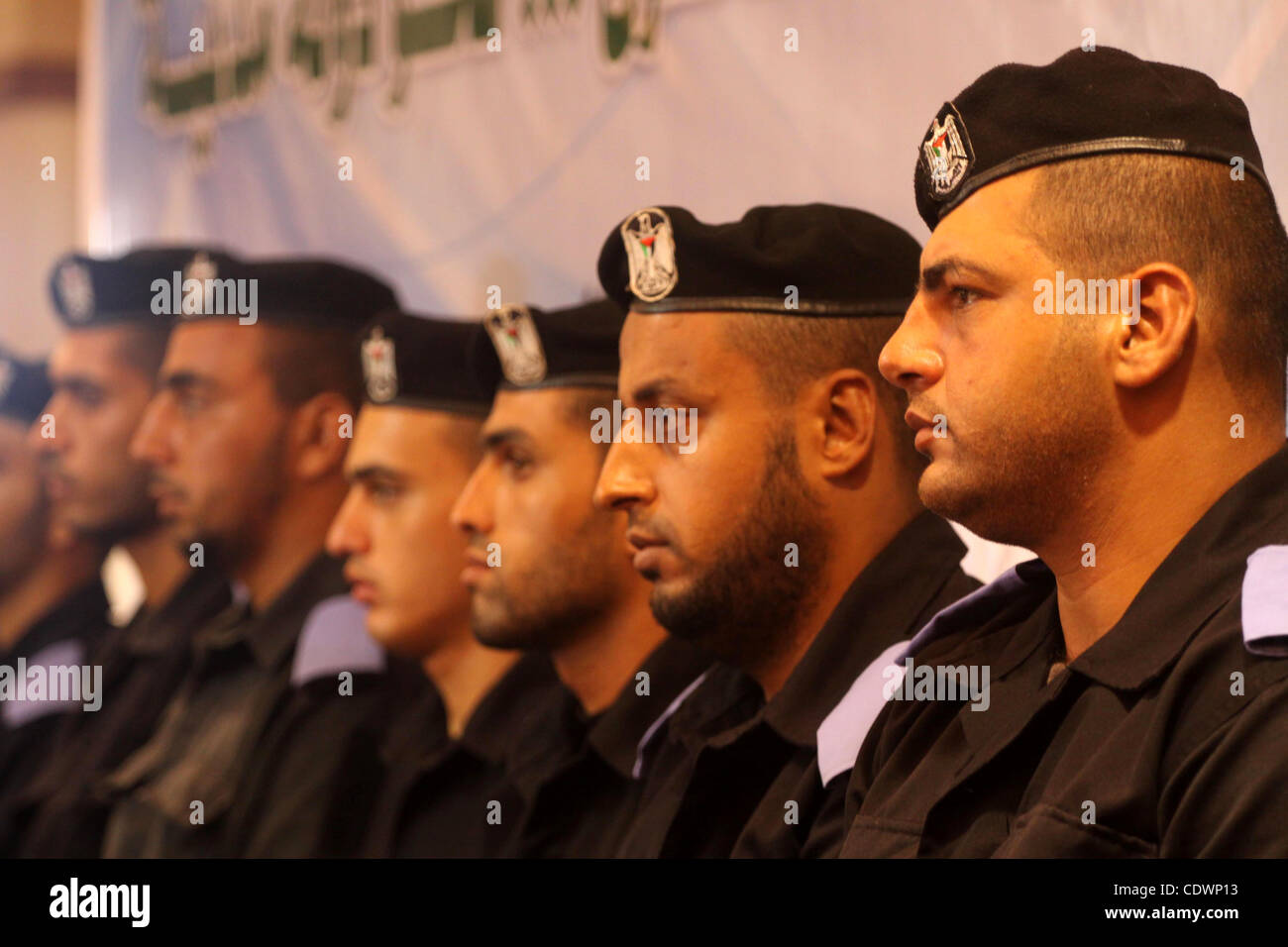 The Palestinian Interior Ministry speak about the application of law ...