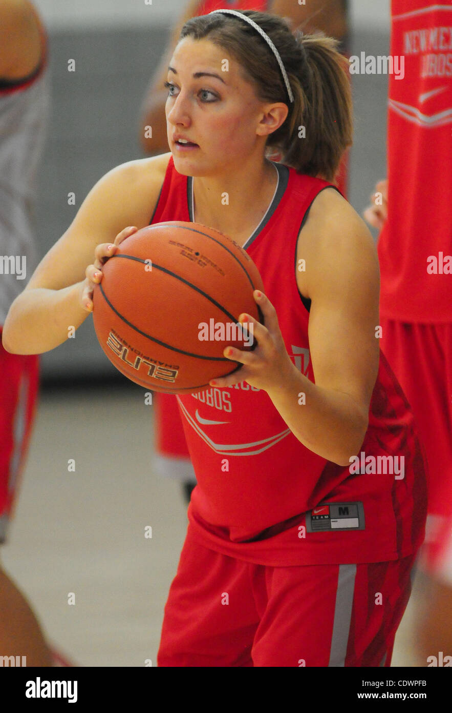 Nikki nelson hi-res stock photography and images - Alamy