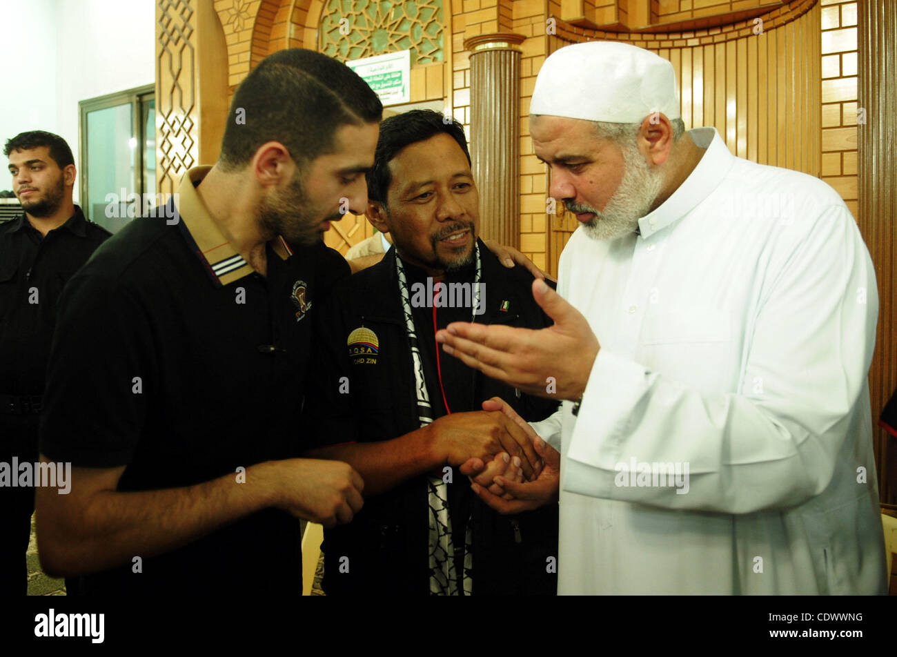 Palestinian Prime Minister in Gaza Strip, Ismail Haniya meets with a ...