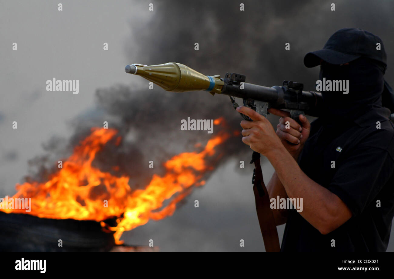 Rpg 1 hi-res stock photography and images - Alamy